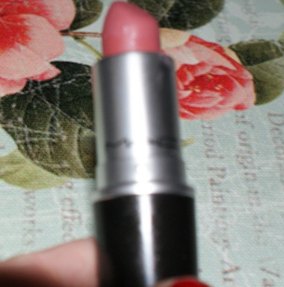 brave stick – Thumbelina's lifestyle